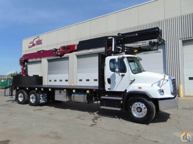 NEW PM POWERLIFT 74 WALLBOARD BOOM REAR-MOUNTED ON NEW 2019 ...