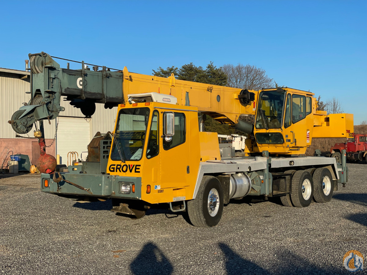 Man scales 12-story crane at Australia construction site ⋆ Crane ...