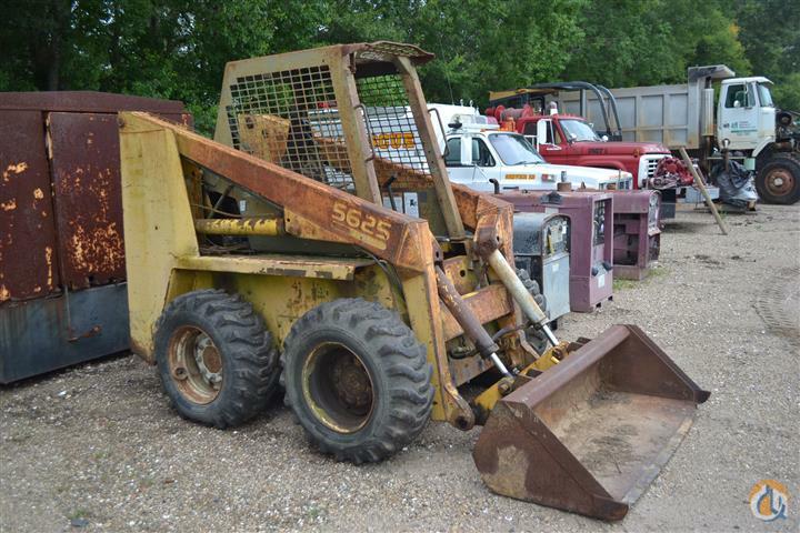 GEHL 5625 Wheel GEHL 5625 Henderson Auctions on CraneNetwork.com