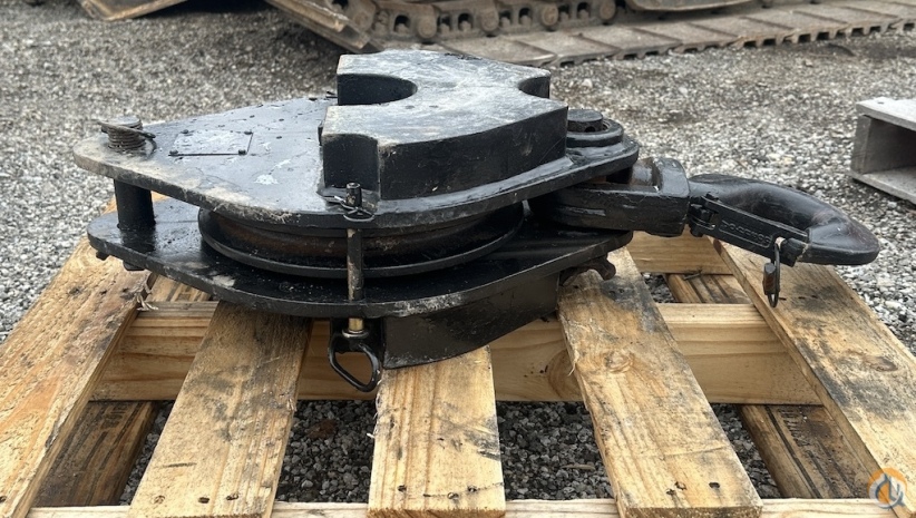 Johnson 12.5 ton, single sheave, quick reeving hook block Hook Block ...