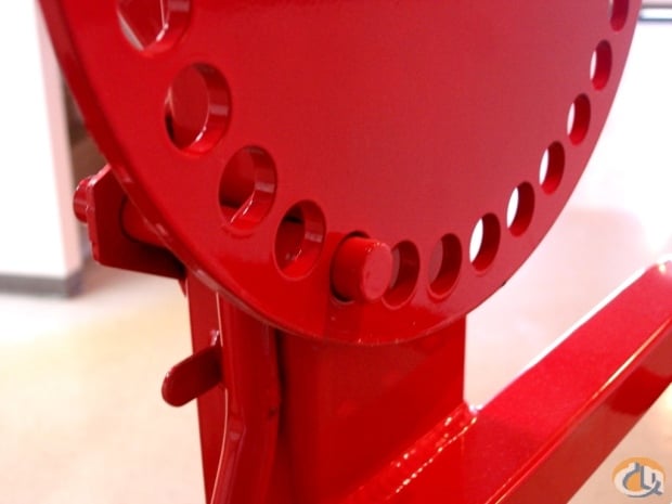 Unknown 1-Man Basket w/ pin lock Man Baskets Crane Part for Sale in ...