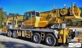 FreeCraneSpecs.com: Liebherr LTM 1200-5.1 Crane Specifications/Load Charts